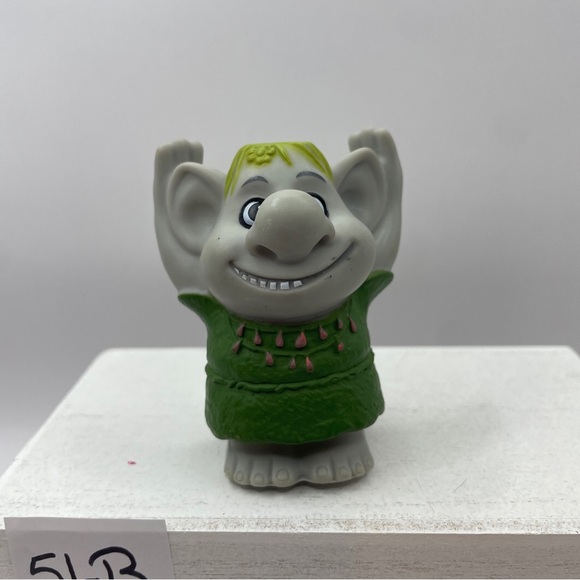 Disney | Toys | Disney Frozen Petite Surprise Rock Trolls Figure ...